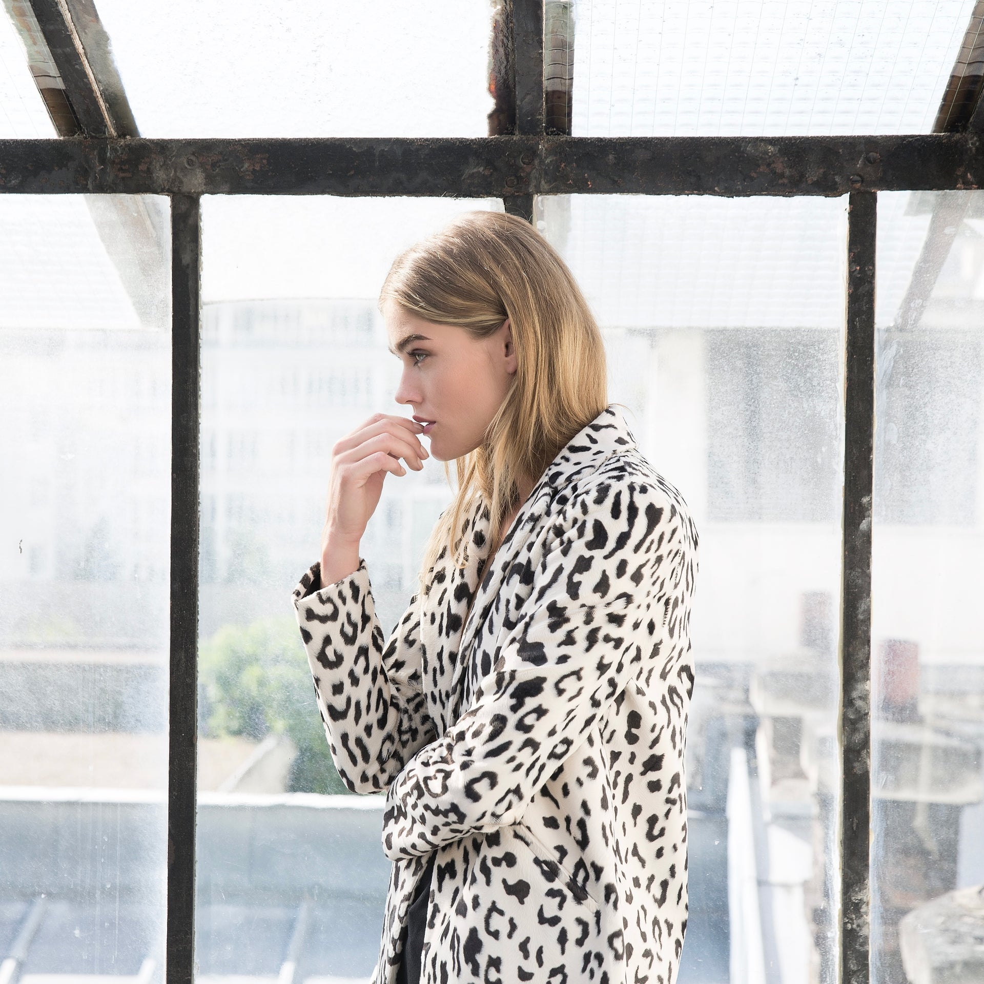 Elevated Essentials. Chic Minimalism. – SERRANO