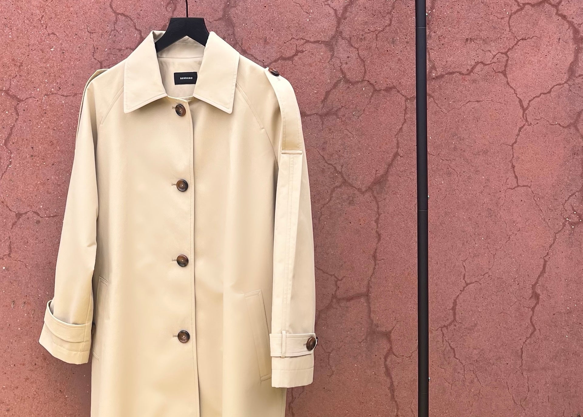 Elevated Essentials. Chic Minimalism. – SERRANO